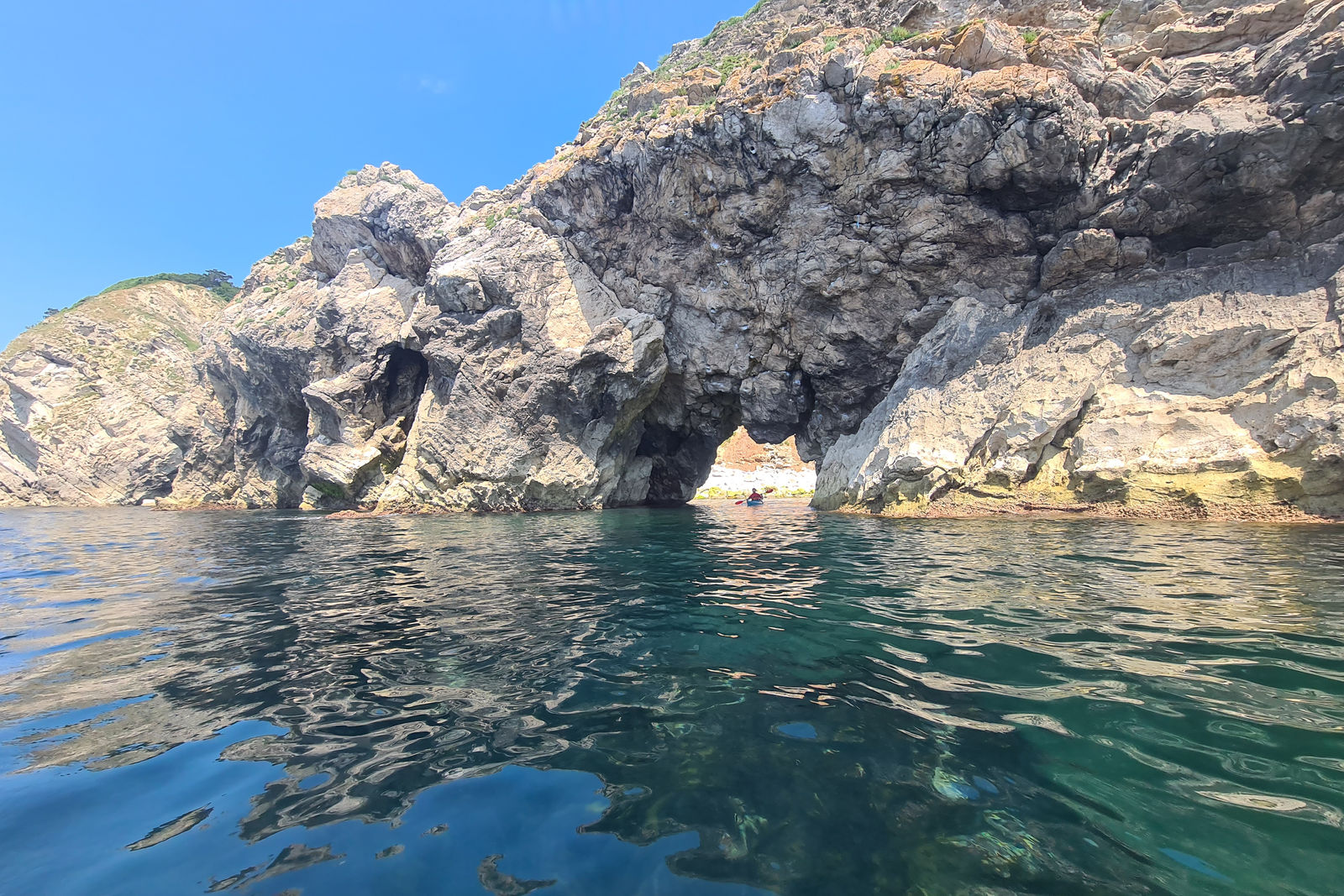 Durdle Door & Lulworth Cove Sea Kayaking | Fluid Adventures